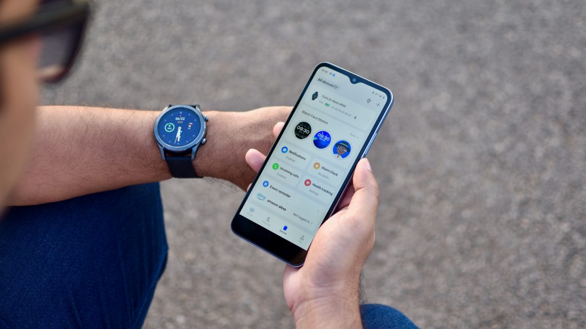 Realme TechLife Watch R100 Review: An Affordable Smartwatch With Great ...